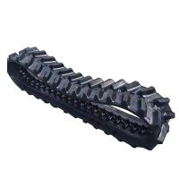 China Kubota DC60 Combine Harvester Rubber Track Chassis ISO9001 Certified Black Rubber Track for sale