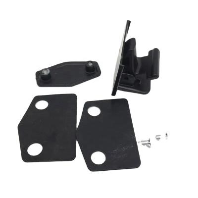 China Komatsu PC60-360 Excavator Window Glass Buckle Lock 13.4x12.7x12.7mm Accessories for sale