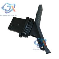 China Single Foot Pedal Valve Two Way Pedal Valve for Excavator 2 Ports 250 Bar for sale