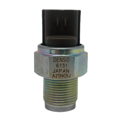 China Fuel Rail High Pressure Sensor 499000-6131 Compatible with Isuzu 4HK1 6HK1 Engine for Hitachi Excavators for sale