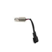 China Hitachi EX120-5 EX200-5 ZAX200-6 Excavator Engine Oil Pressure Switch Sensor 1824101701 0.1kg for sale
