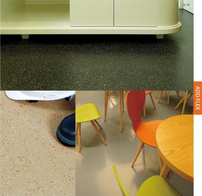 China Non Toxic Recycled Rubber Gym Flooring Good Water Resistance for sale