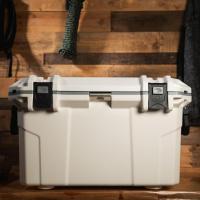China Hard freezer, durable, suitable for outdoor use for sale