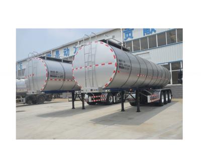 China 1500L Stainless Steel Milk Transport Tank Truck for Dairy Product Delivery Service for sale