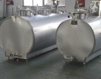 China 1500L Stainless Steel Milk Transport Tank Truck for Dairy Product Delivery Service for sale