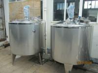 China High Capacity 10000L Ice Cream Aging Tank for Customized Production Operations for sale