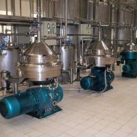 China 5000L/H Milk Skimmer for Large-Scale Milk Cream Production 2200*1350*1150mm 1500kgs for sale