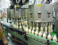 China Industrial 2000L/H Soya Milk Production Line with Variable Capacity and Standard Size for sale