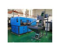China 2000 Cavity 2 Cavity PET Bottle Blowing Machine for Smooth and Accurate Bottle Making for sale