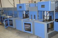 China 2 Liter Semi-Automatic PET Blowing Machine for Small Bottle Production Efficiency for sale