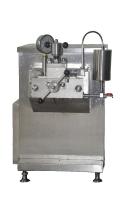 China Precise Sample Homogenization Function 400 KG High Pressure Homogenizer for Lab Scale for sale