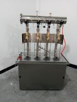 China 2000BPH Semi Automatic Mineral Water Carbonated Drinks Beer Bottle Filling Machine for sale