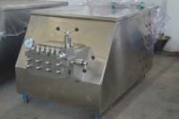 China 5000L/H Two Stage Honey Milk Juice Ice Cream High Pressure Homogenizer for sale