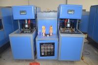 China 1250kg Semi Automatic 6L PET Bottle Blow Molding Machine for Water Packaging Industry for sale