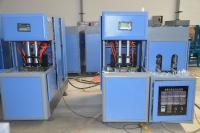 China Max. Bottle Diameter 350mm Two Cavities Carbonated Drinks Bottle Blow Molding Machine for 2022 for sale