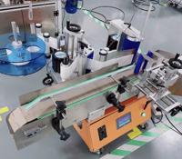 China Desk Type Bottle Self Adhesive Labeling Machine for Precise Labeling of Food Products for sale