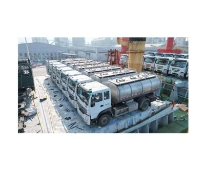 China 1500 KG Milk Refrigerator Tank for Fine Cooling and Preservation Solutions for sale