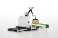China 1600mm Maximum Arm Span Full Automatic PET Bottle Palletizer for Plastic Packaging Material for sale