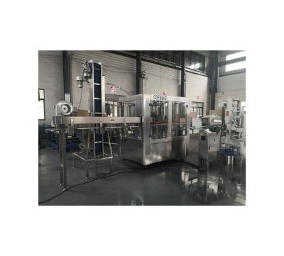 China 330-4000ML Filling Volume SUS304 Beverage Filling Machine for Customer Requirements for sale