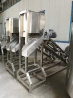 China High Capacity Automatic Coconut Water Extractor Machine For Coconuts for sale