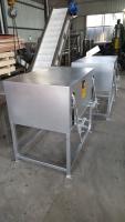 China 150-240 Pcs/h Capacity Semi-automatic Coconut Shelling Machine With 1.5kw Power for sale