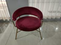 China 16kgs Modern Leather Seat Wrought Iron Sofa Set for sale