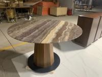 China Modern Dining Table Ø1200-1500mm x 750mm Height with Walnut Finish and E1 MDF Material for sale