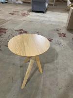 China Modern Round Coffee Table with Triangle Legs - Ø500×550mm Solid Wood Sofa Side Table in Walnut Finish for sale
