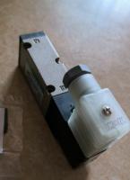 China 0.15 - 0.7MPa 24V Ryobi Machine Solenoid VALVE CKD 4KB319 - 00 - LS - DC24V for sale