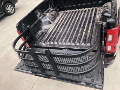 China Aluminum Silver Truck Bed Extender Cargo Protector Adjustable Style Design for sale