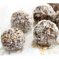 China PLC Automatic Low Noise Filled Stuffed Energy Dates Balls Making Machine for sale