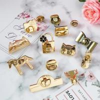 China OEM CNC Hardware Small Oval Twistlock Hardware with Stamping Process for sale