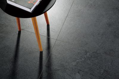 China 24''X24'' Bedroom Porcelain Tiles Black , Slip Resistant Rustic Outdoor Tiles Porcelain Floor Tiles 600x600 for sale