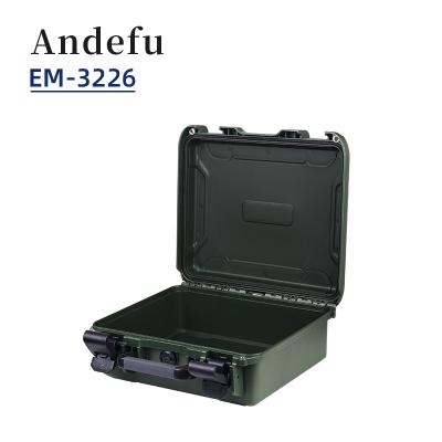 China IP67 Waterproof Customized Dirt Resistant Hard Case Rolling Tool Box for Professional Use for sale