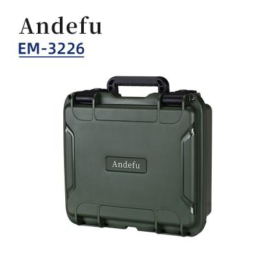 China Large Capacity Drop Resistant IP67 Waterproof Tool Case with Wheels and Hard Shell for sale