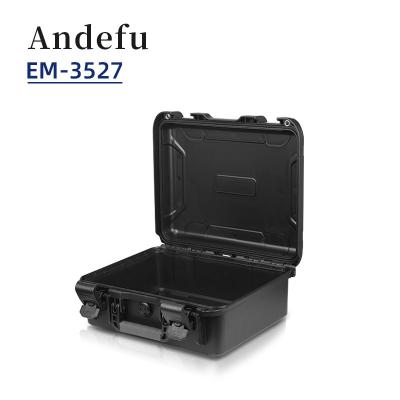 China IP67 Waterproof Lockable Tool Storage Case with Customizable Lining and Trolley Handle for sale