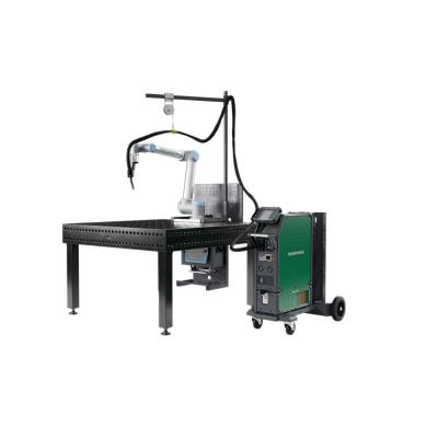China 6-Axis 5kg Payload Universal Robots Welding Mounted In Any Orientation for sale