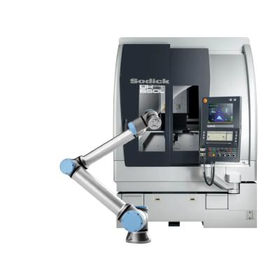 China Sodick UH650L 3-Axis CNC Machine with UR10e Cobot - 620x500x300mm Travel, 40,000 RPM Spindle for sale
