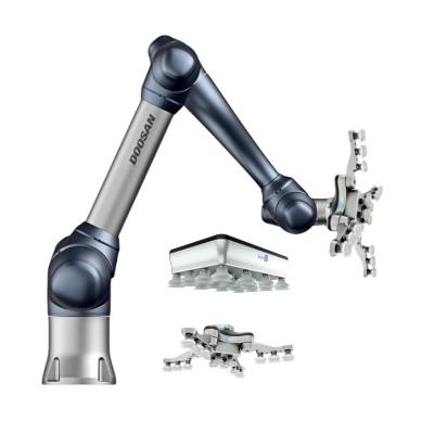China Doosan Robotics H2515 Collaborative Robot 25kg Payload 1500mm Reach Heavy Object Handling Cobot for sale