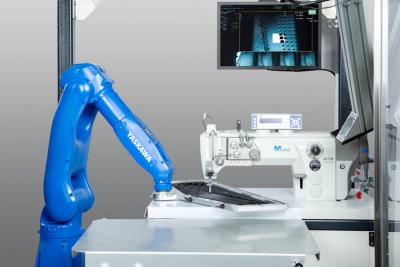 China Pick And Place IP67 927mm 6 Axis Yaskawa Robot Arm for sale