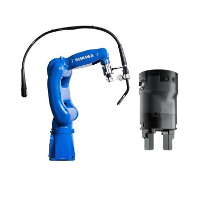 China Yaskawa AR700 6 Axis Welding Robot 8kg Payload 727mm Reach with CNGBS Gripper for Handling for sale