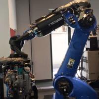 China Yaskawa GP225 6-Axis Industrial Robot Arm with 225kg Payload and 2702mm Reach for Product Picking Automation for sale