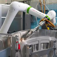 China Fanuc CRX Collaborative Robot Series 10kg to 30kg Payload Cobot Supplier for sale
