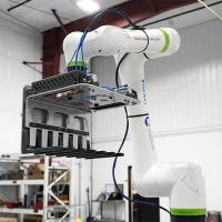 China Fanuc CRX Series Collaborative Robots 5kg to 30kg Payload Industrial Cobots for sale