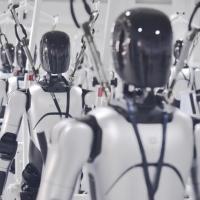 China Agibot A2 Humanoid Robot 40 DOF Autonomous Navigation Voice Interaction Commercial Service Robot for sale