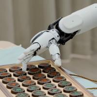 China AgiBot OmniHand Dexterous Hand 16/19 DOF Robotic Hand for sale