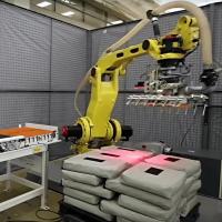 China Fanuc M-410 4 Axis Industrial Robot Arm 700kg Payload High Speed Palletizer for Material Handling for sale