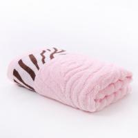 China Square Luxury Embroidered Thick Cotton Striped Pattern Bath Towel with Customized Logo for sale