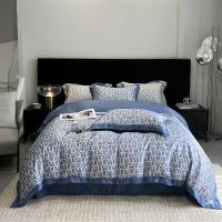 China Solid Random Designs Quilts Luxury Bedding Set with Washed Cotton Silk Embroidery for sale