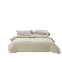 China Yes Custom Logo Accepted Antibacterial Quilt Bedding Set with Australian Wool Core for sale